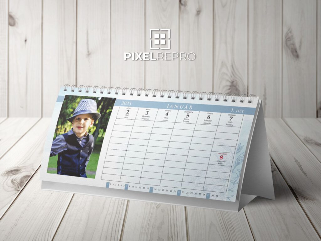 „A4” heti asztali naptár - PixelRepro